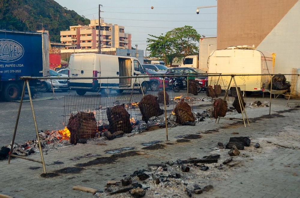 Pastor Sandro Rocha celebra aniversário com pessoas de todo o país